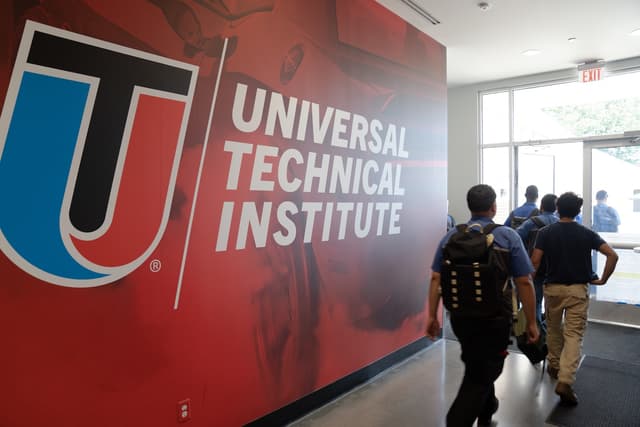 UTI Training Programs: Hands-On, Industry-Relevant Education