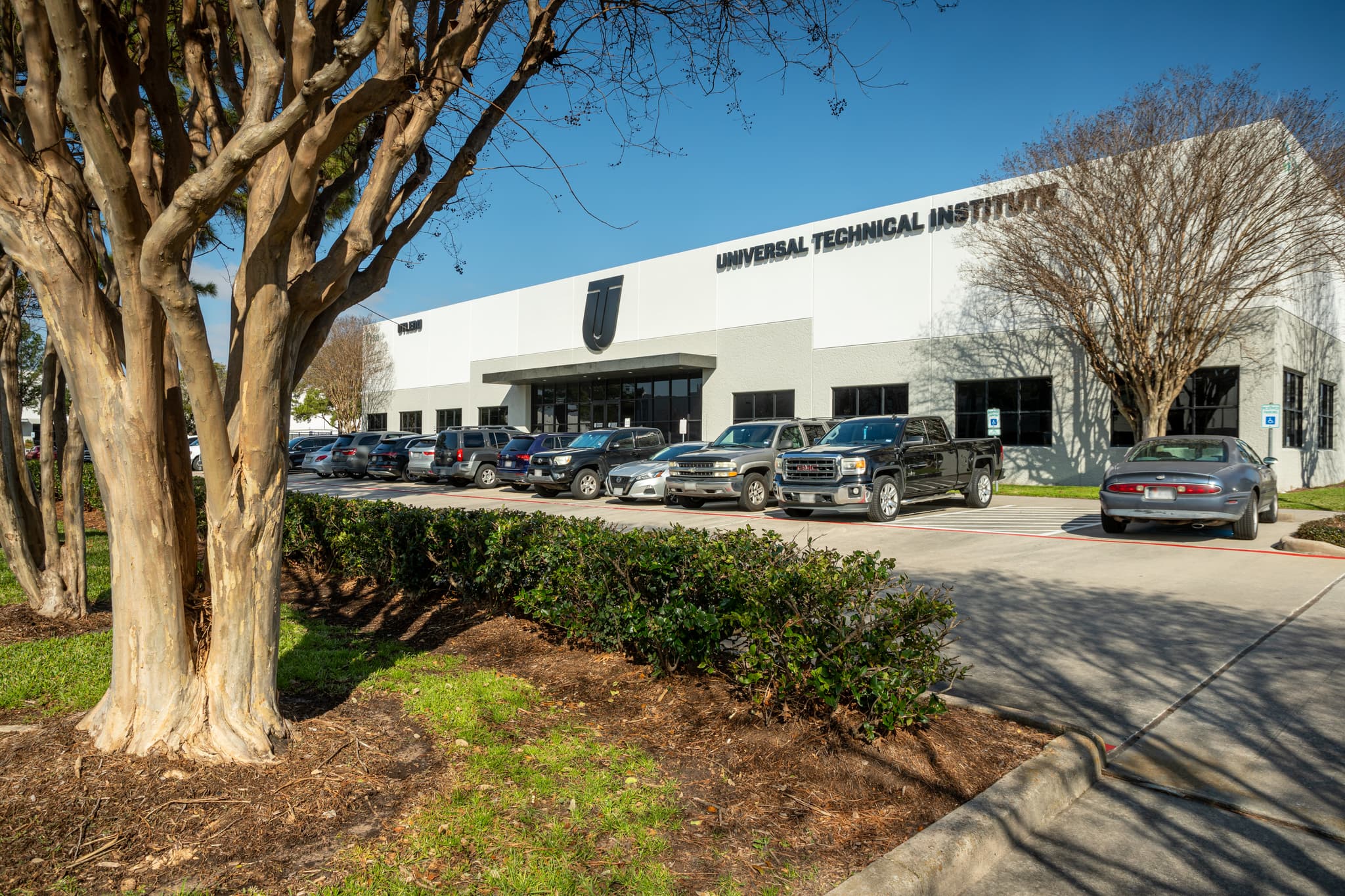 Trade & Vocational School in Houston, TX | UTI